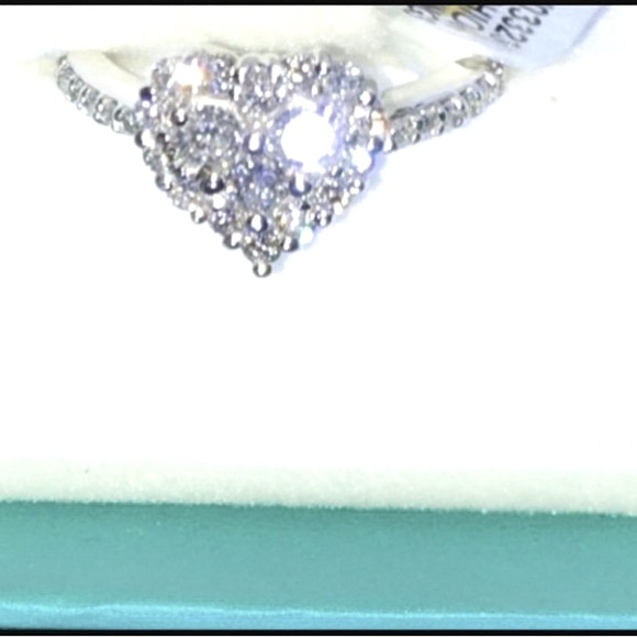 Effy | Jewelry | Available Until May 5th Effy Diamond Heart Ring 9 Ct ...